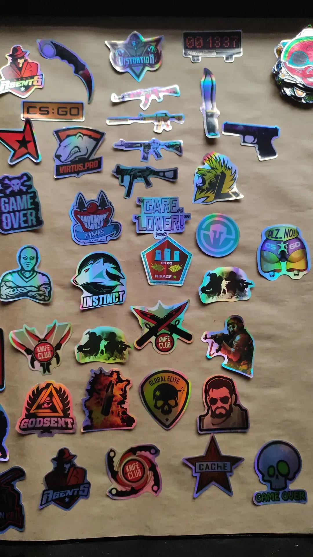 Satış: Birbirinden güzel stickerlar (valorant,csgo,amongus,futbol vb ...